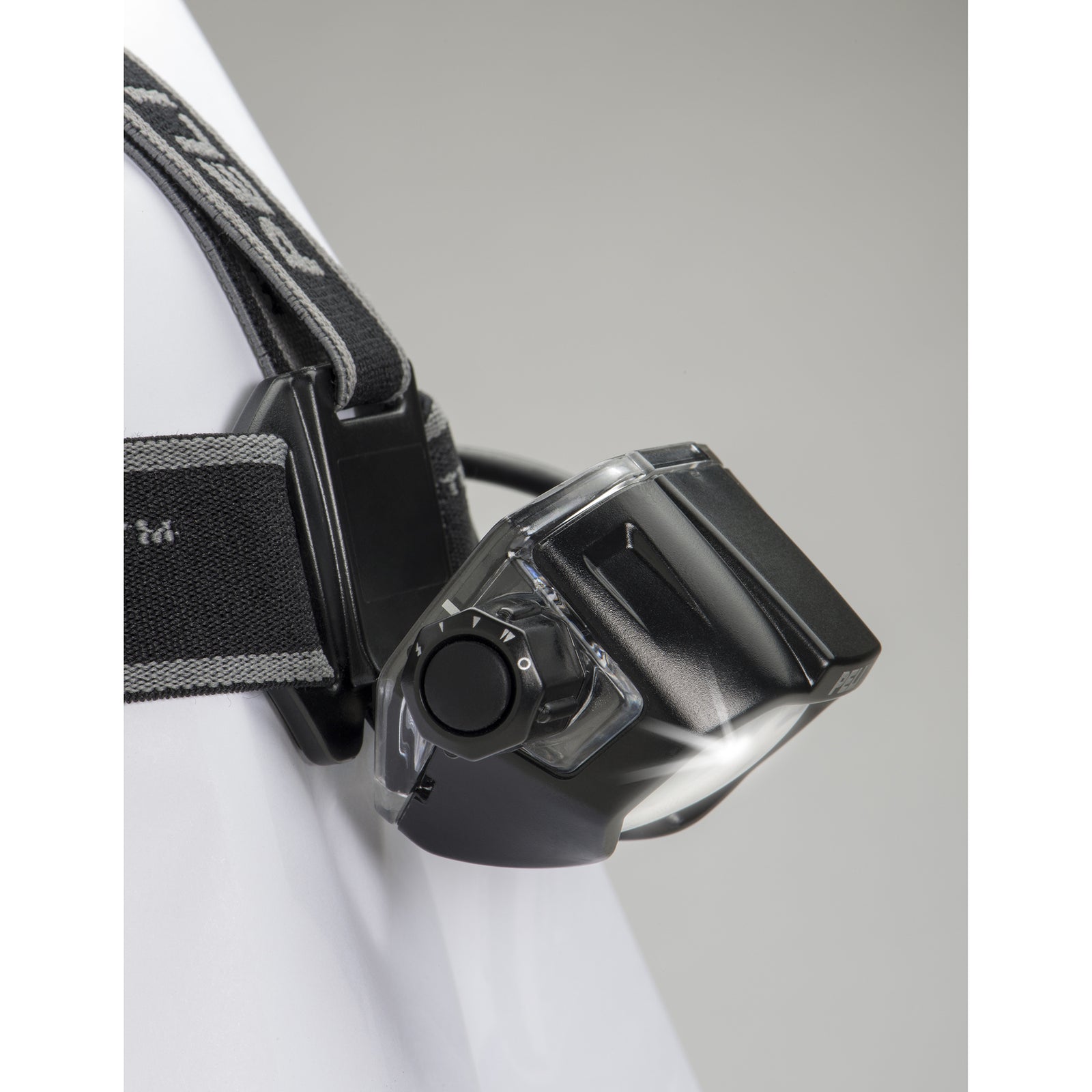 Pelican 2785 LED Headlight 4AA